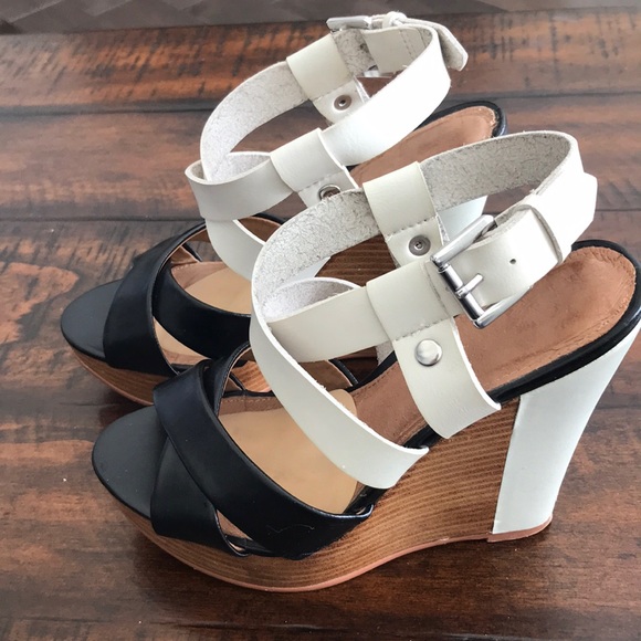 Aldo | Shoes | Aldo Black And White Wedges | Poshmark